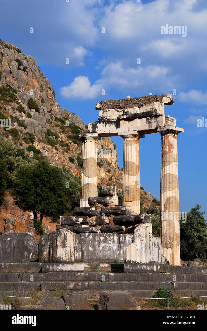 Round greek temple hi-res stock photography and images - Alamy