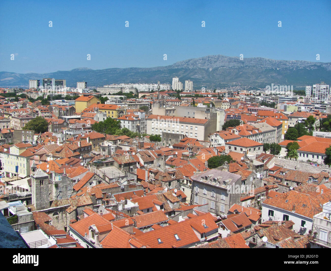 Split palace remains from hi-res stock photography and images - Alamy