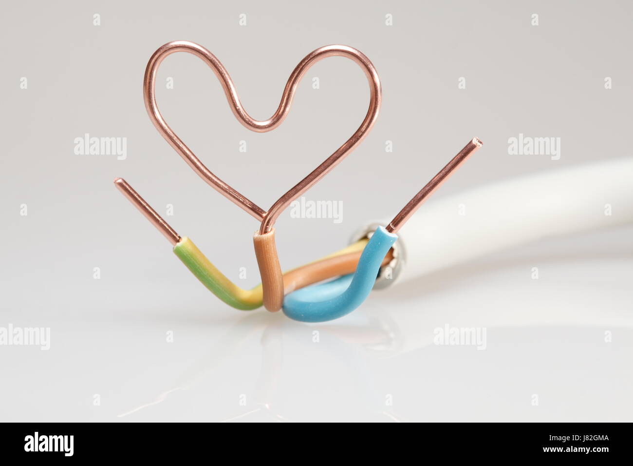 Electric current heart hi-res stock photography and images - Alamy