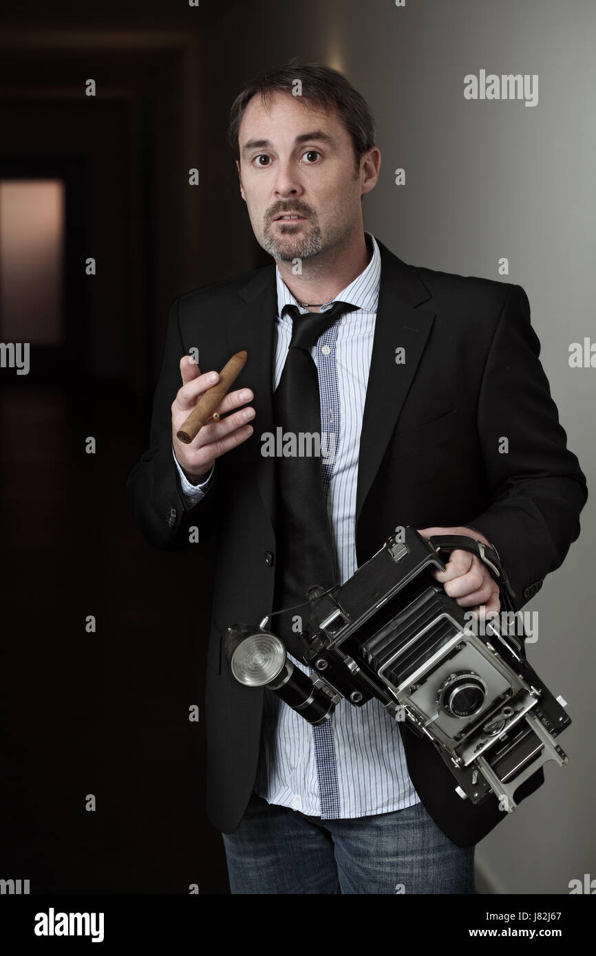 antique vintage photographer retro journalist press photographer man ...