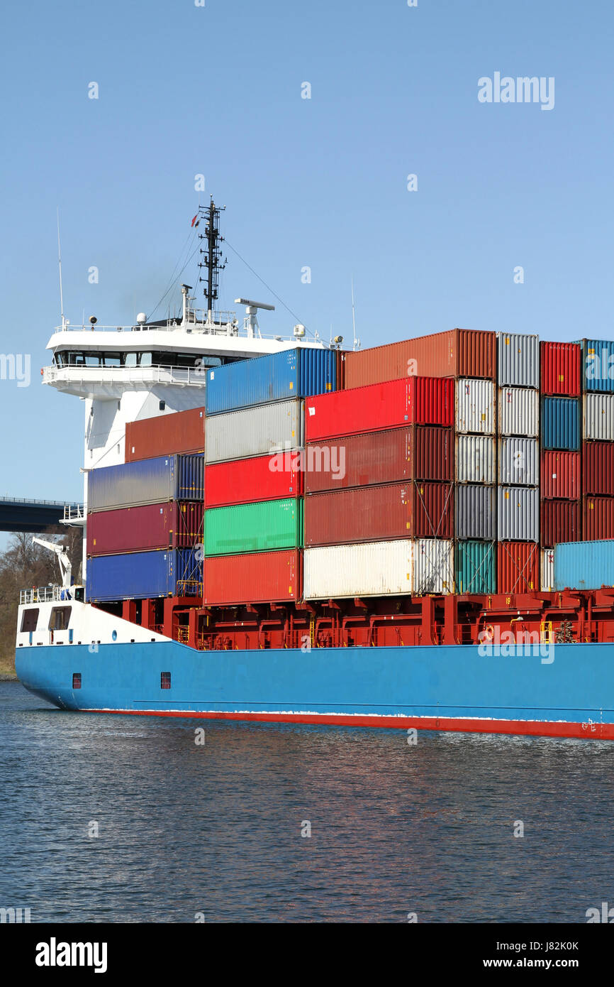 detailed view of a container ship Stock Photo - Alamy