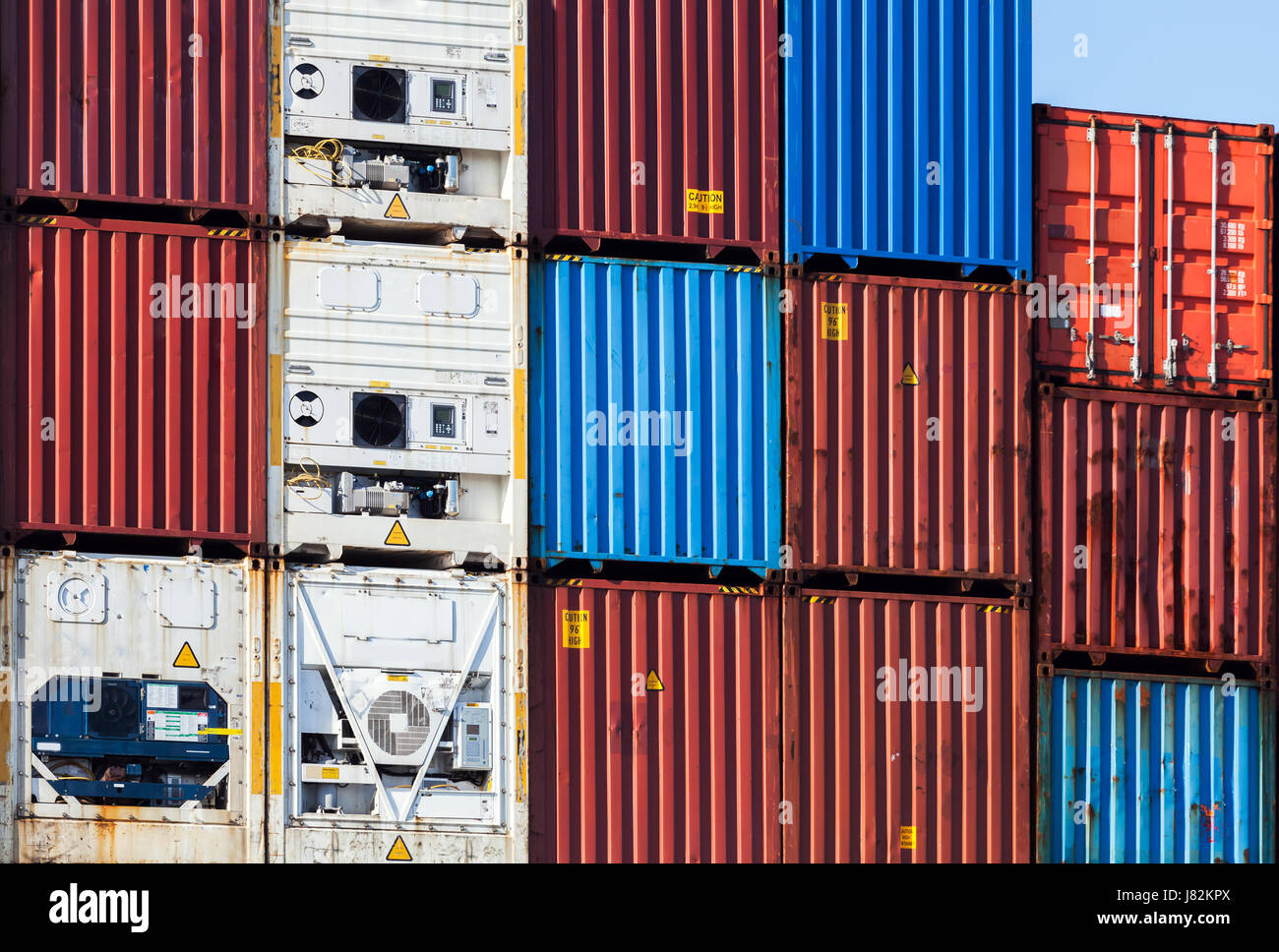 Used shipping container hi-res stock photography and images - Alamy