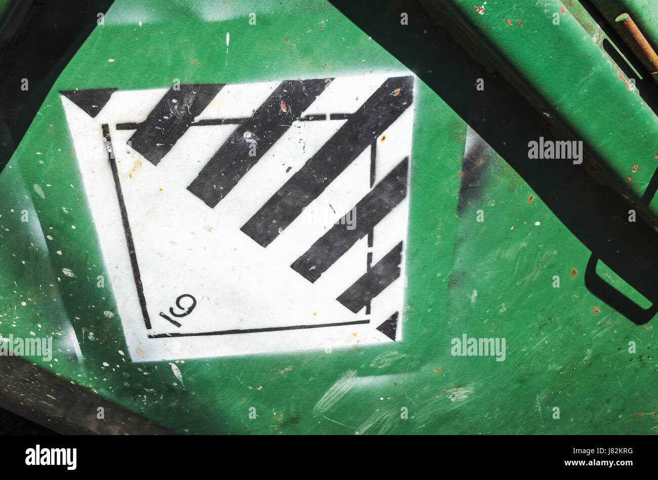 Hazard class 9 label hi-res stock photography and images - Alamy