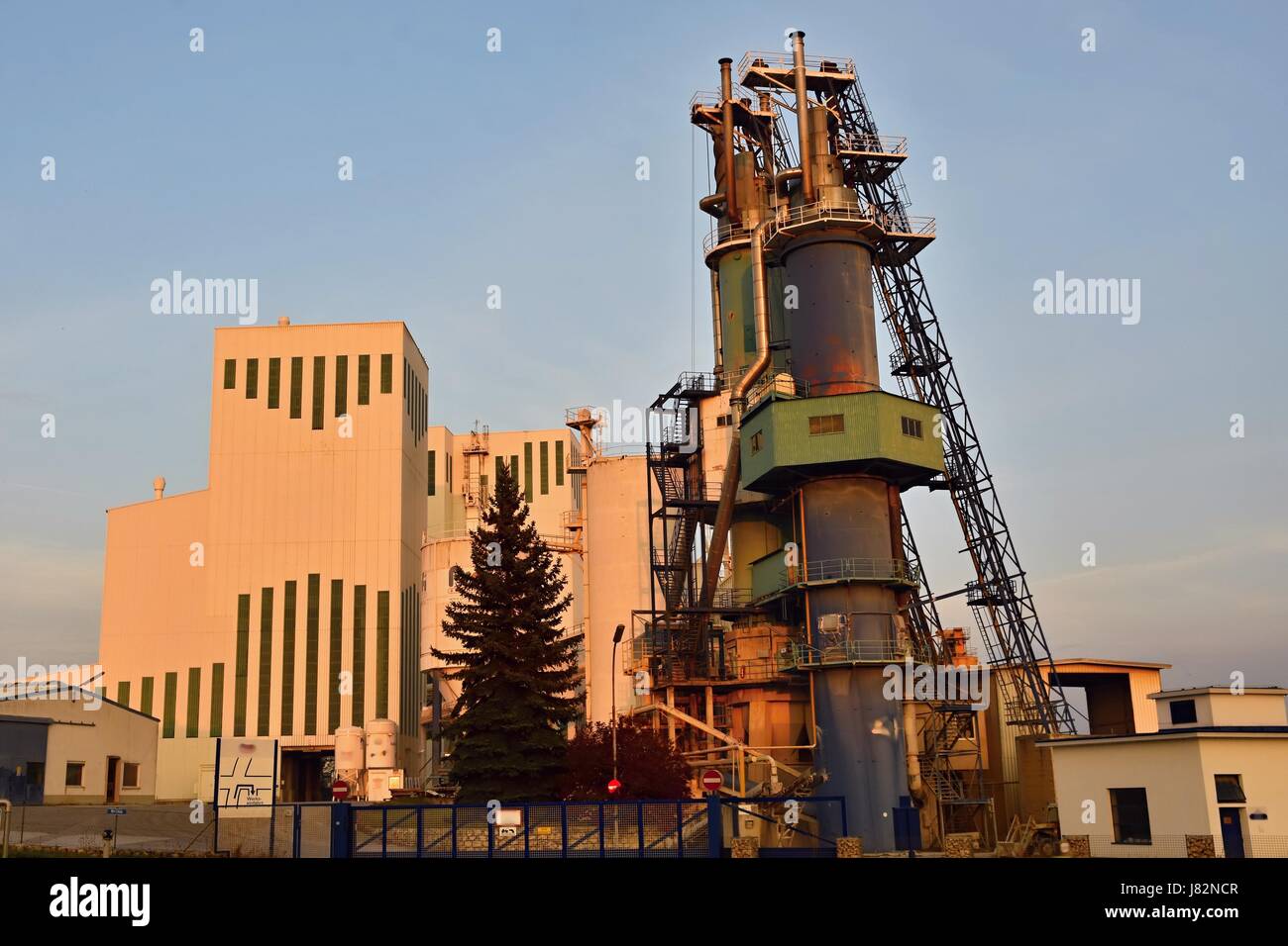 Factory. Industrial building concept Stock Photo - Alamy