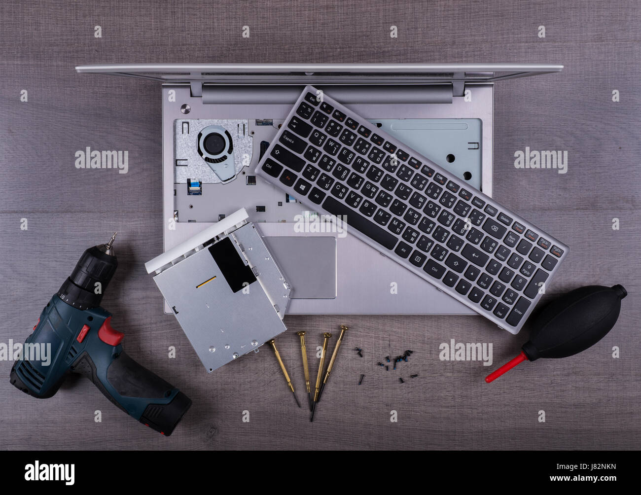 Computer repair upgrade open pc hi-res stock photography and images - Alamy