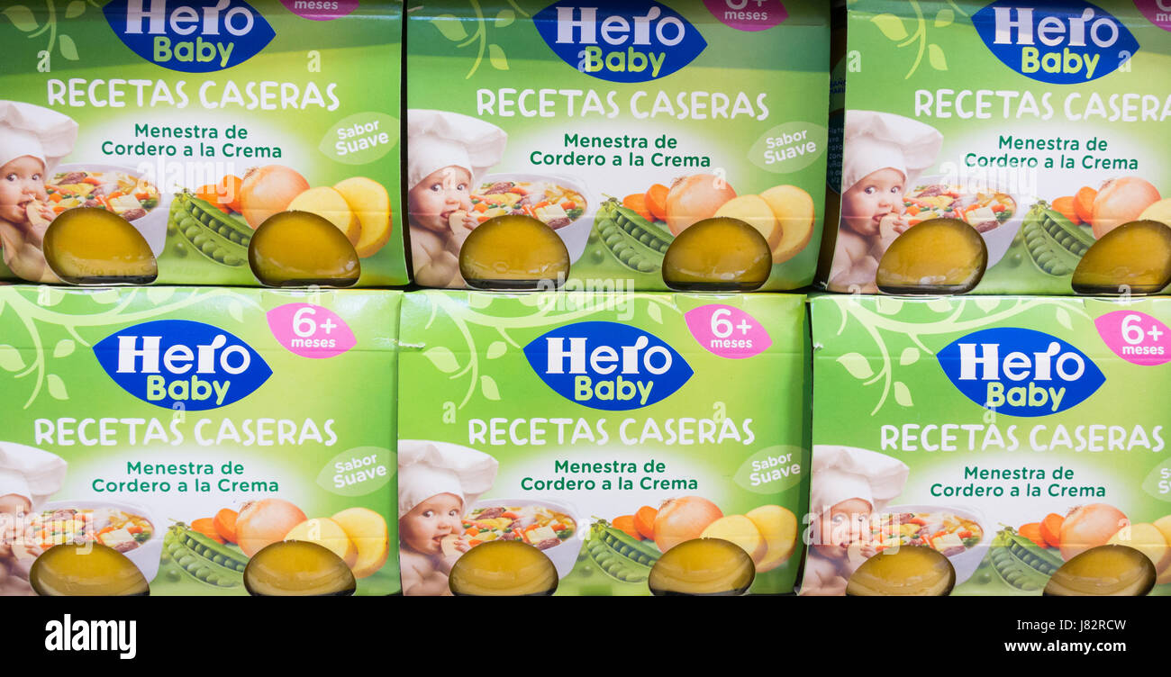 Baby food in ( Hero brand ) in Spanish supermaket Stock Photo - Alamy