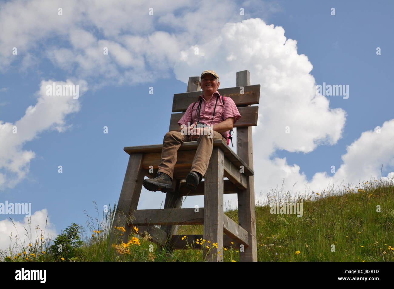 man quite small Stock Photo - Alamy