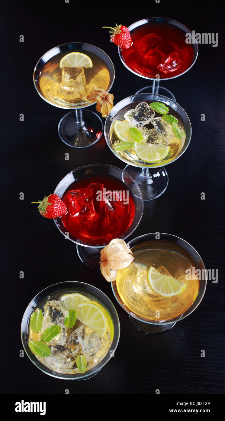 drink drinking bibs cold alcoholic lemon citron cocktail long-drink ice ...