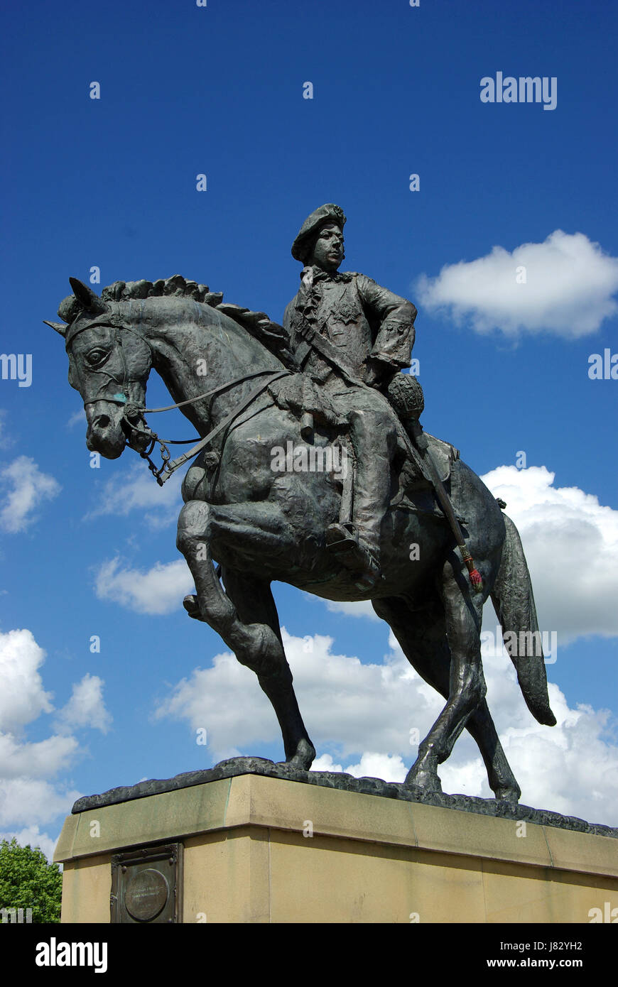 prince city town monument statue england pedestal plinth rider ...