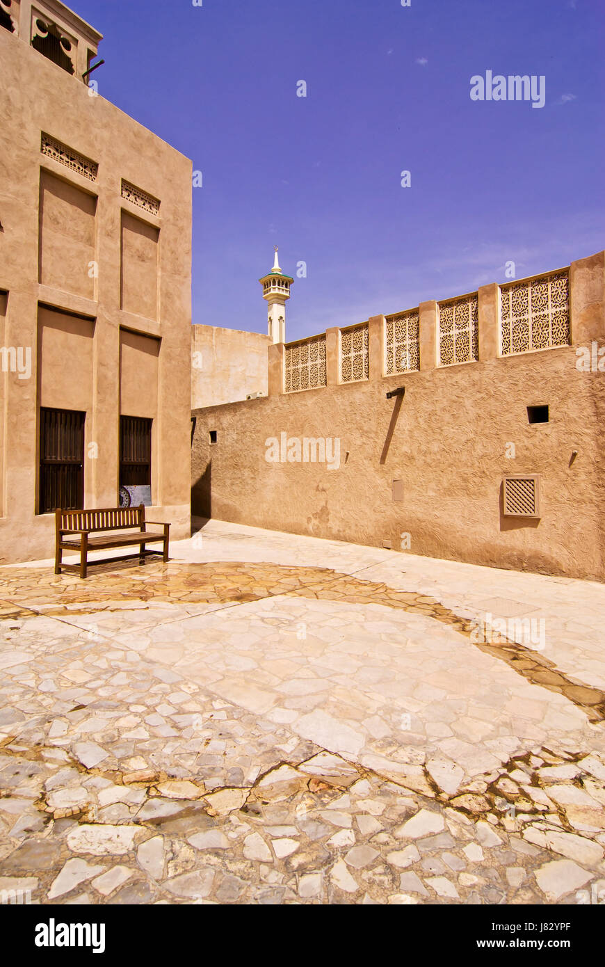 Dubai shindagha heritage village hi-res stock photography and images ...