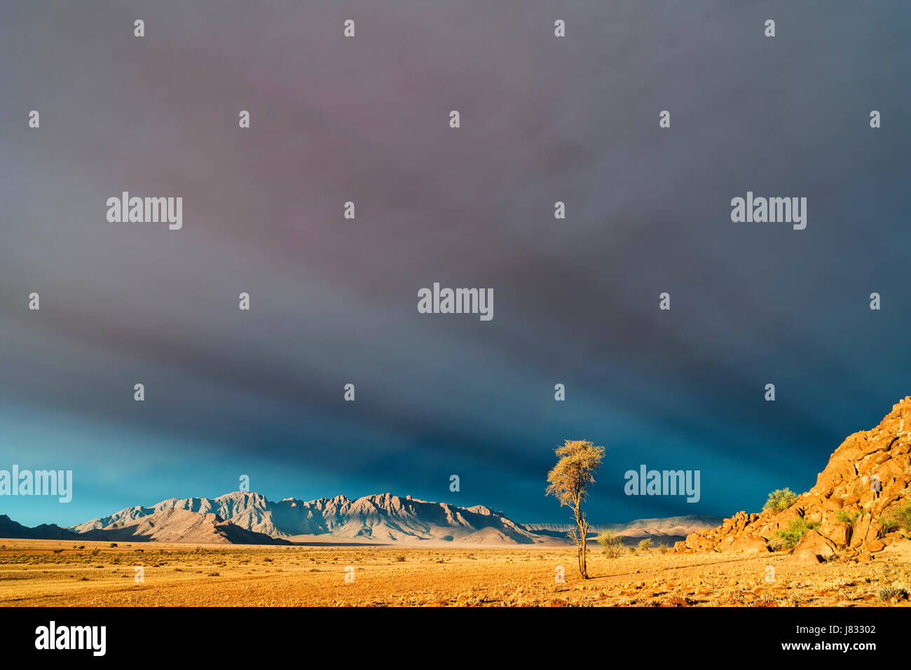 Bands of light Stock Photo - Alamy