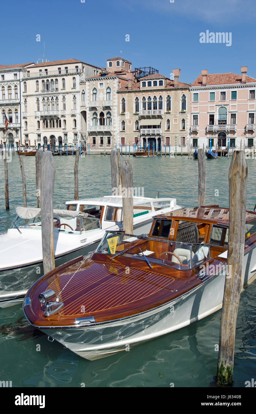 venice italy rowing boat sailing boat sailboat boat watercraft ...