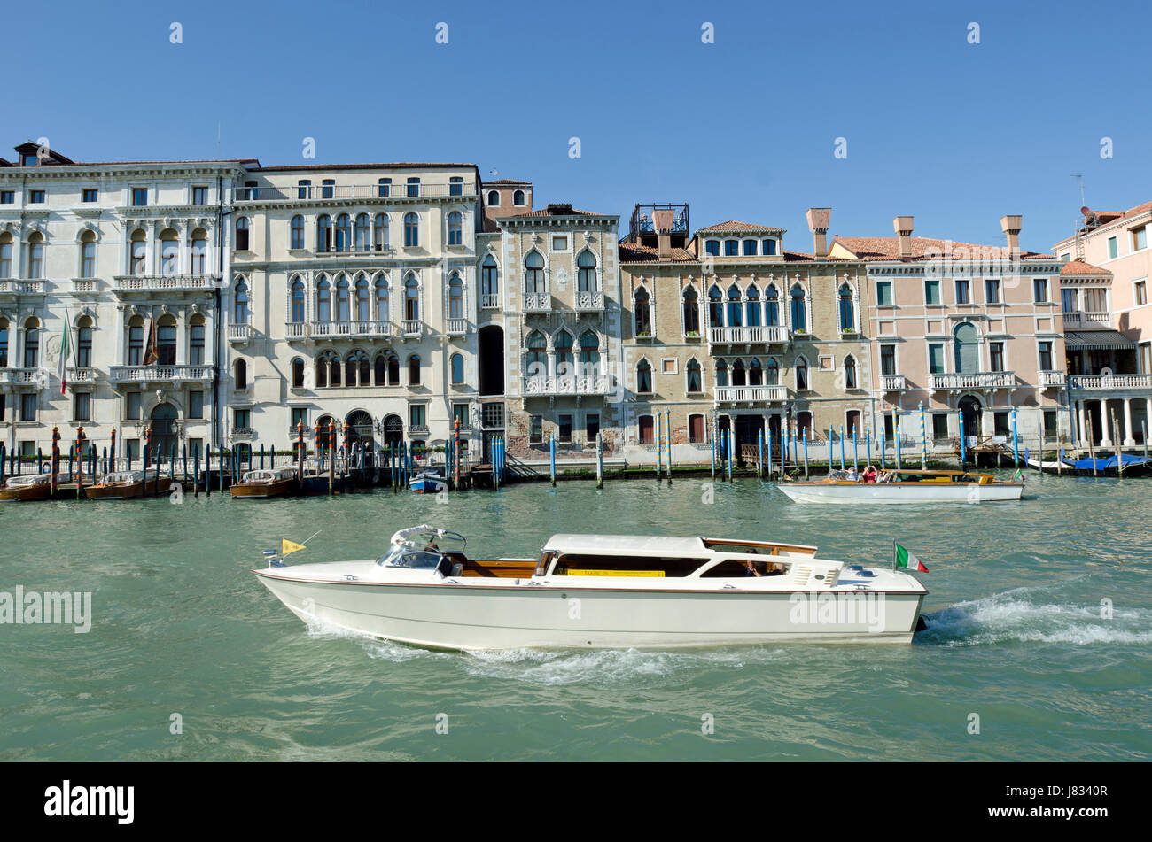 venice italy rowing boat sailing boat sailboat boat watercraft ...