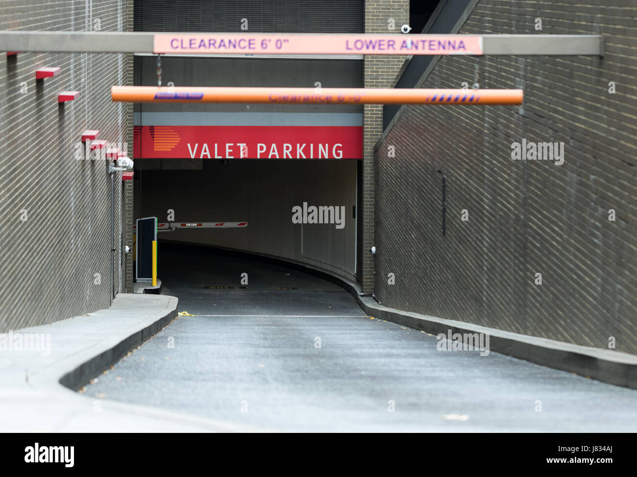 Shopping indoor parking lot garage car park hi-res stock photography ...
