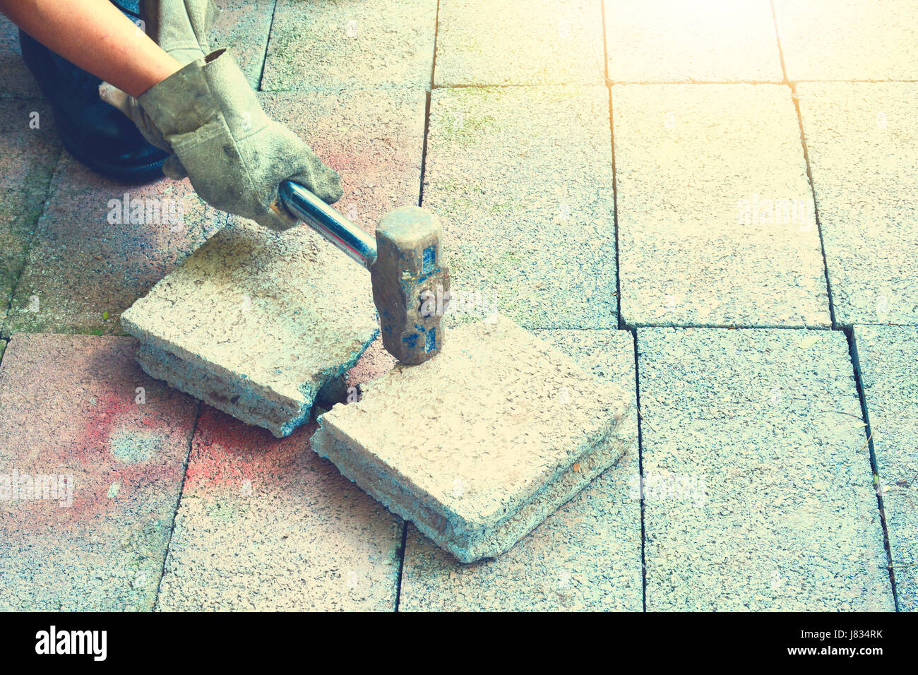 Smashed Brick Wall Stock Photos & Smashed Brick Wall Stock Images - Alamy