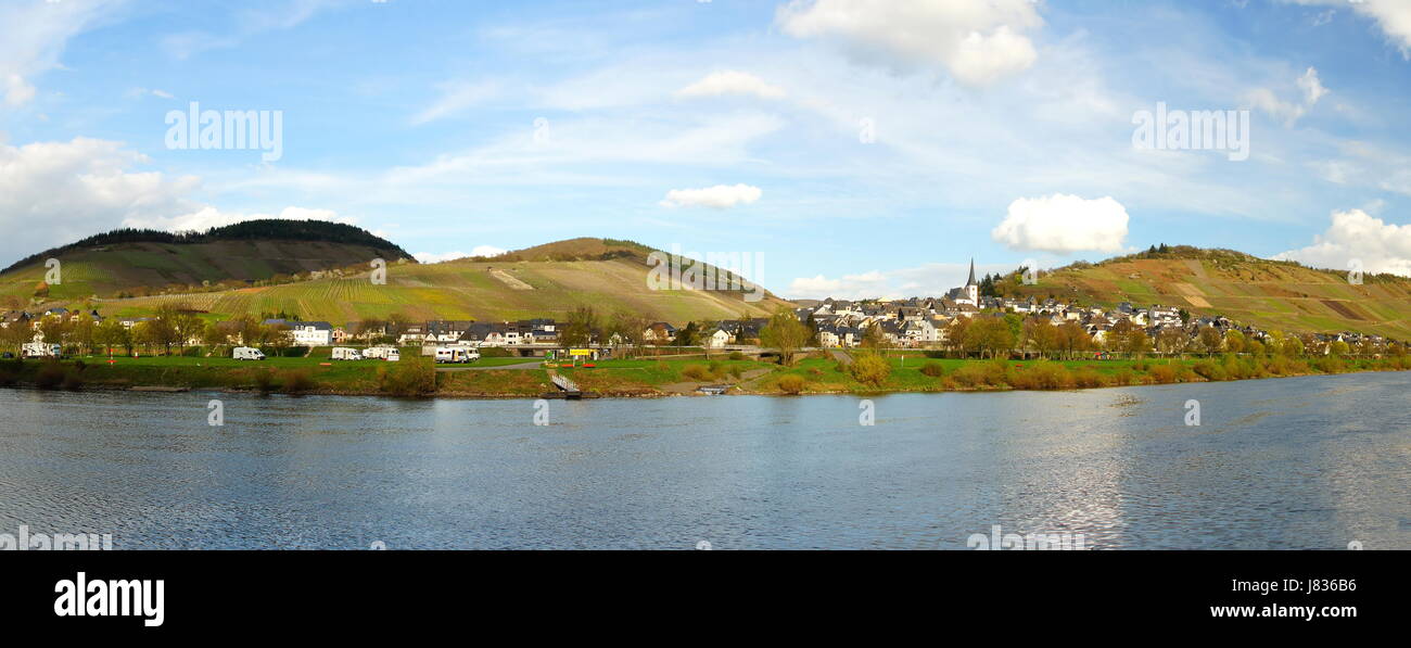 enkirch an der mosel Stock Photo - Alamy