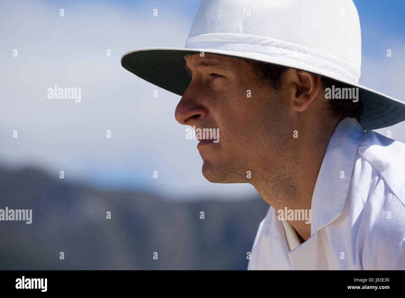 Match attentively hi-res stock photography and images - Alamy