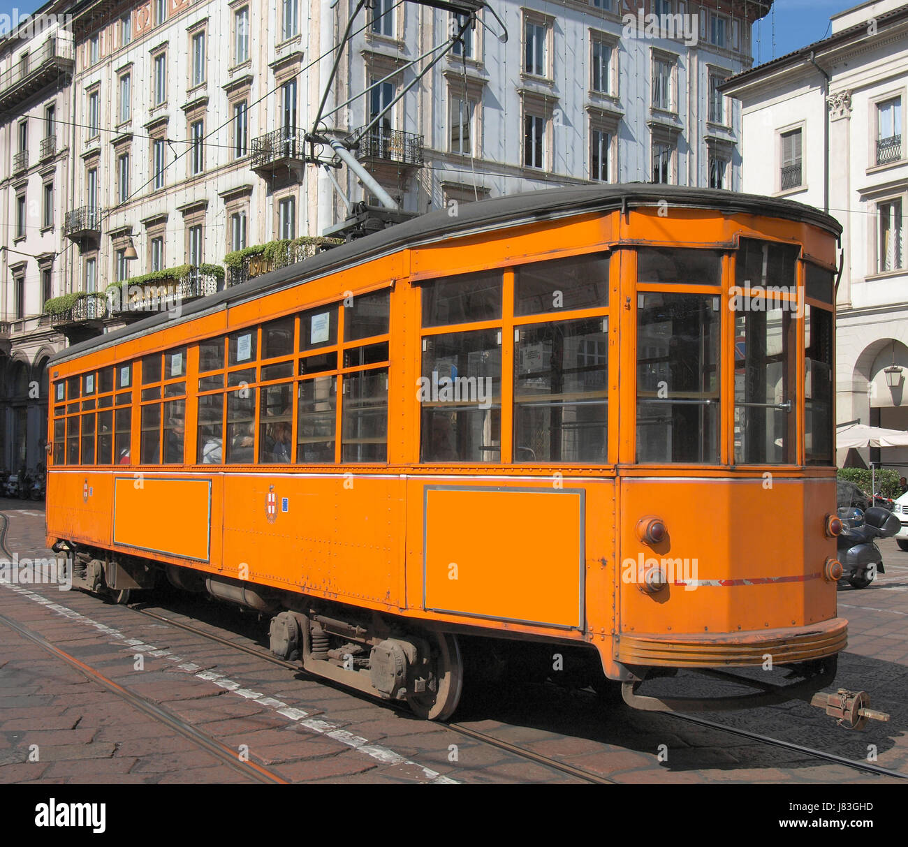 railway locomotive train engine rolling stock vehicle means of travel ...