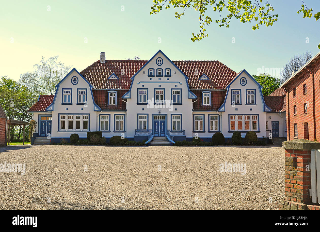 Grange landing hi-res stock photography and images - Alamy