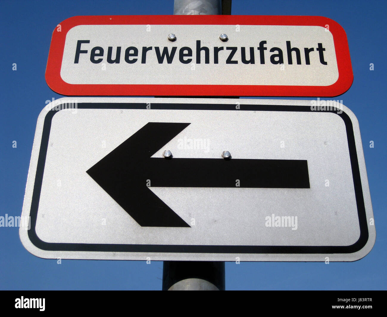 worms eye object order organization sign signal traffic sign day object ...
