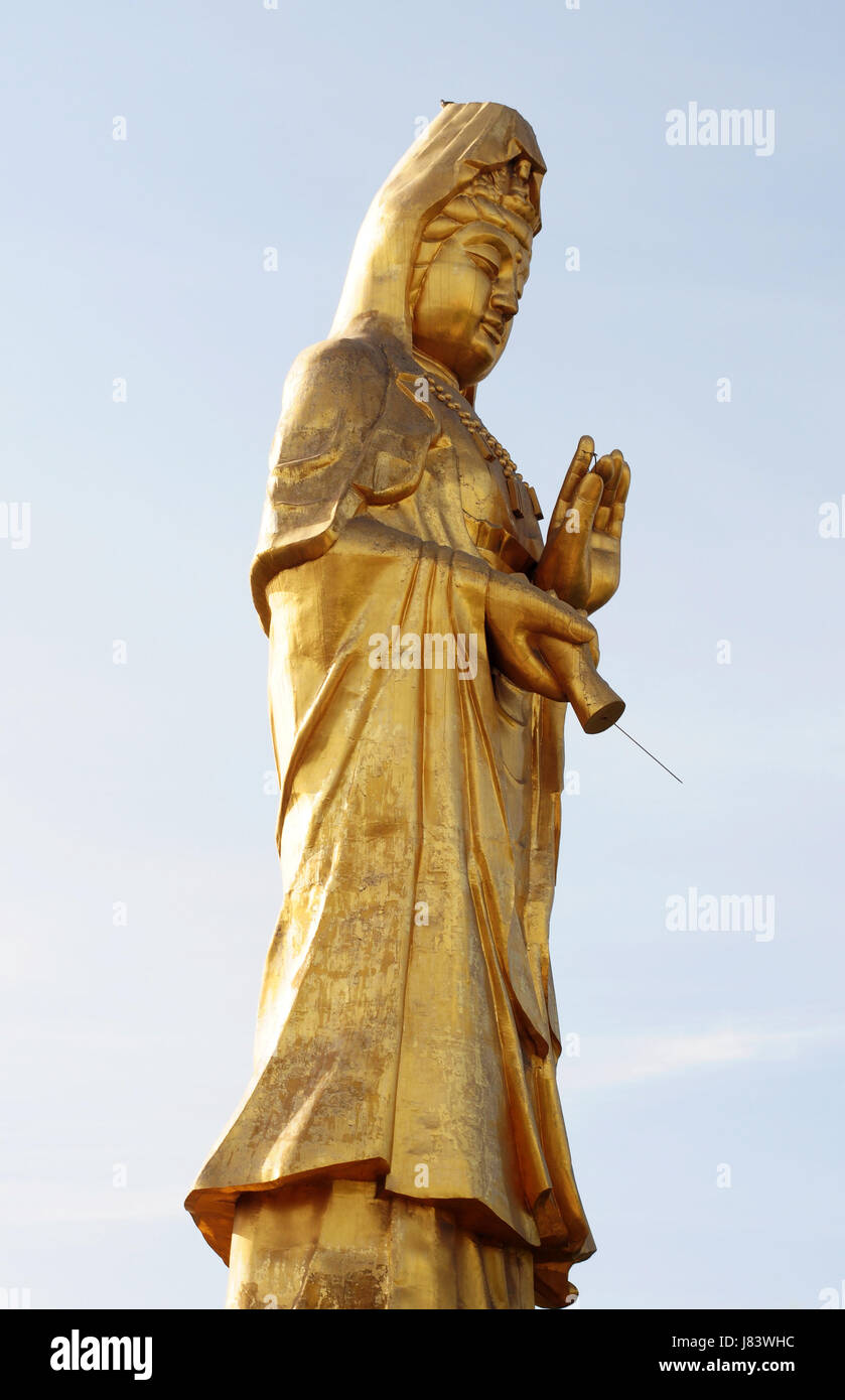 Copper god statue hi-res stock photography and images - Alamy