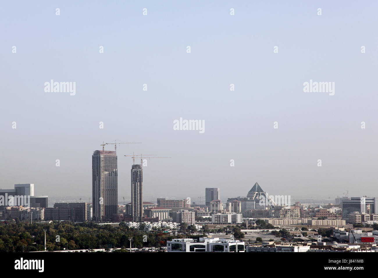 city town emirates united houses horizon pyramid style of construction ...