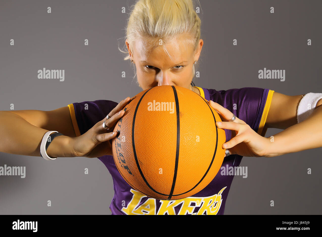 sport sports muscles weight basketball transpired sweats sweat ...