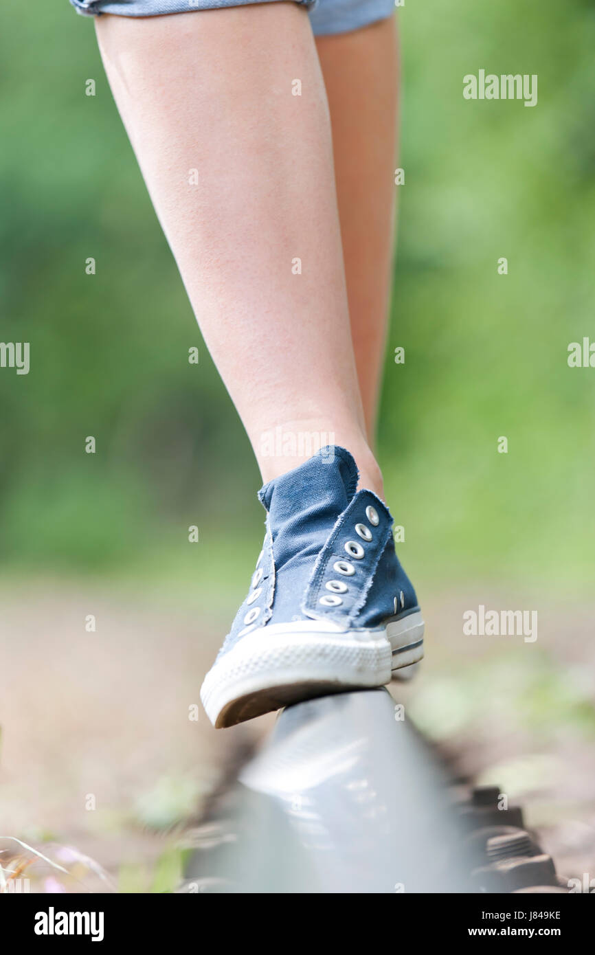 legs walk go going walking rail shoes dynamics dynamism concentration ...
