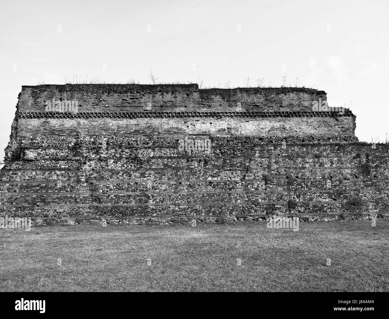 Ancient roman stone brick wall Black and White Stock Photos & Images ...