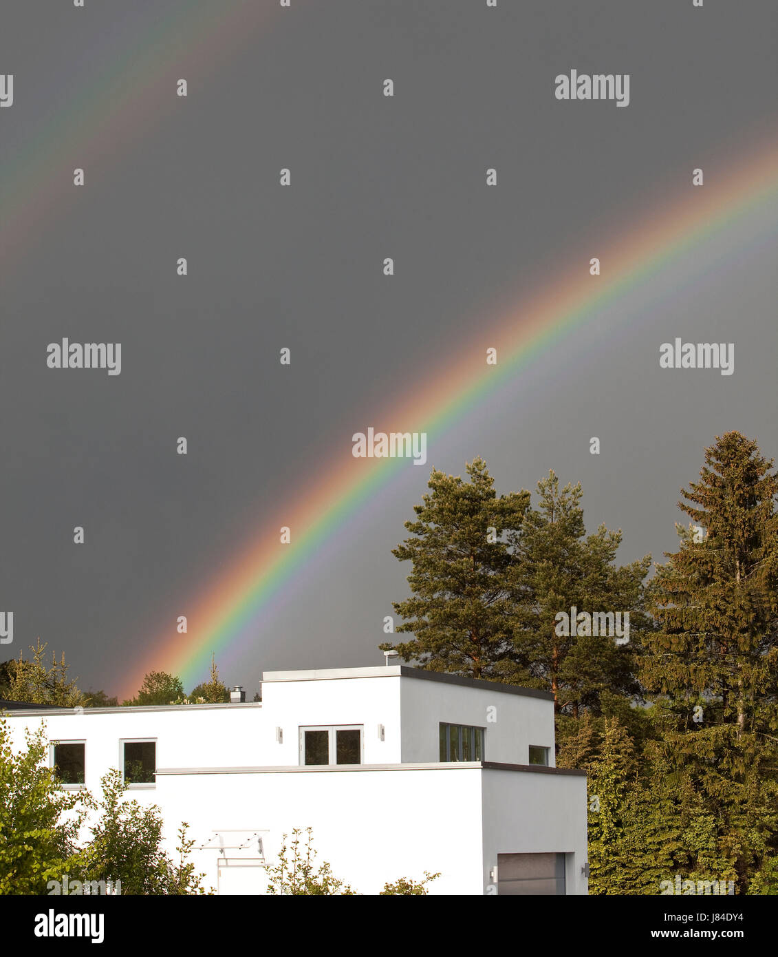 Rainbow spectrum weather rain hi-res stock photography and images - Alamy