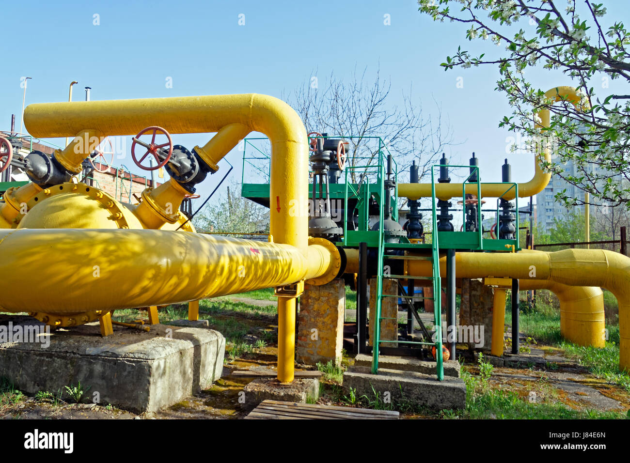 Natural gas pipeline hi-res stock photography and images - Alamy