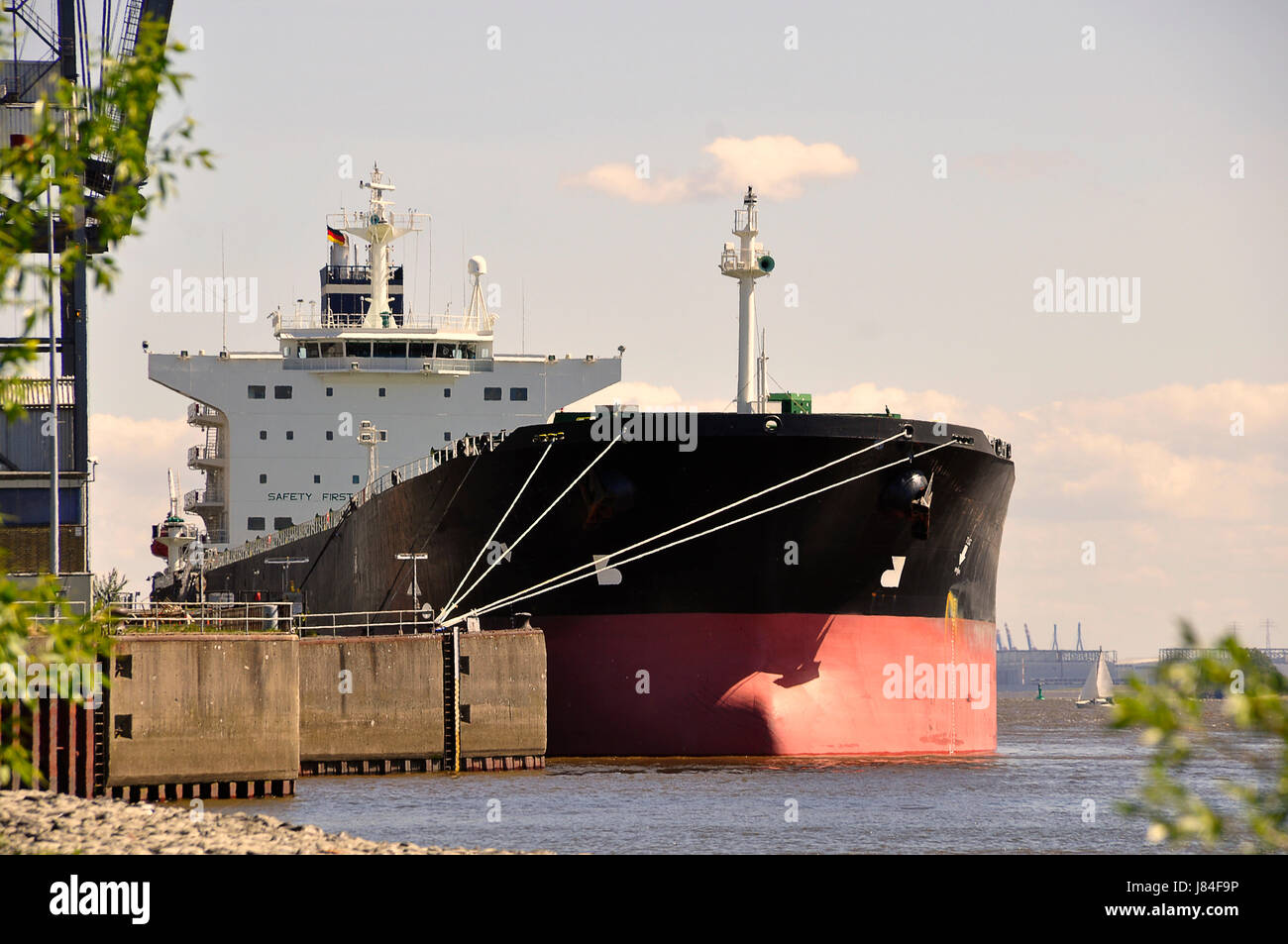 hamburg steamer charge cargo ship damper discharge sailing boat ...