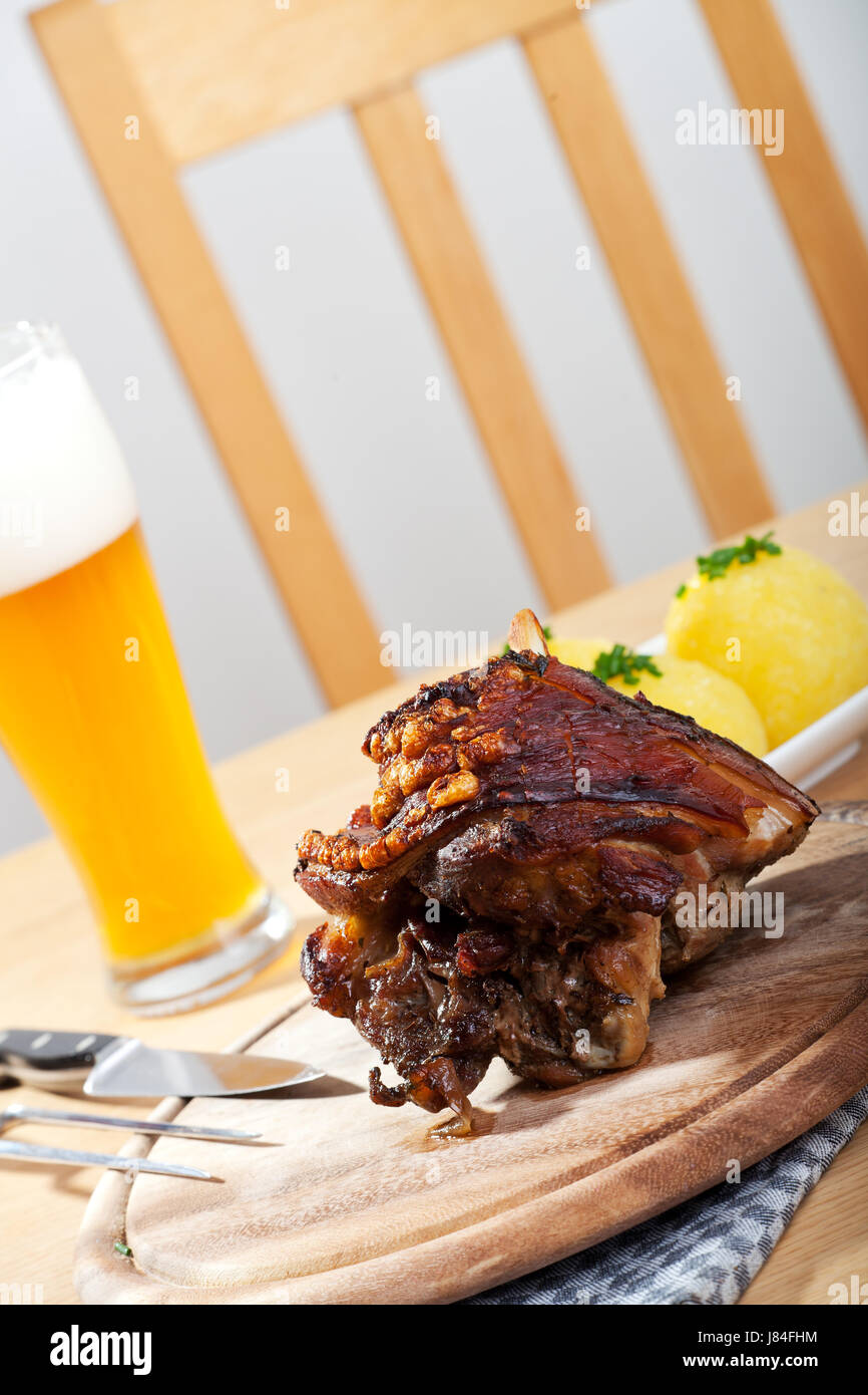 wheat arm beer brewed from wheat rind dumpling chair dumplings drink ...