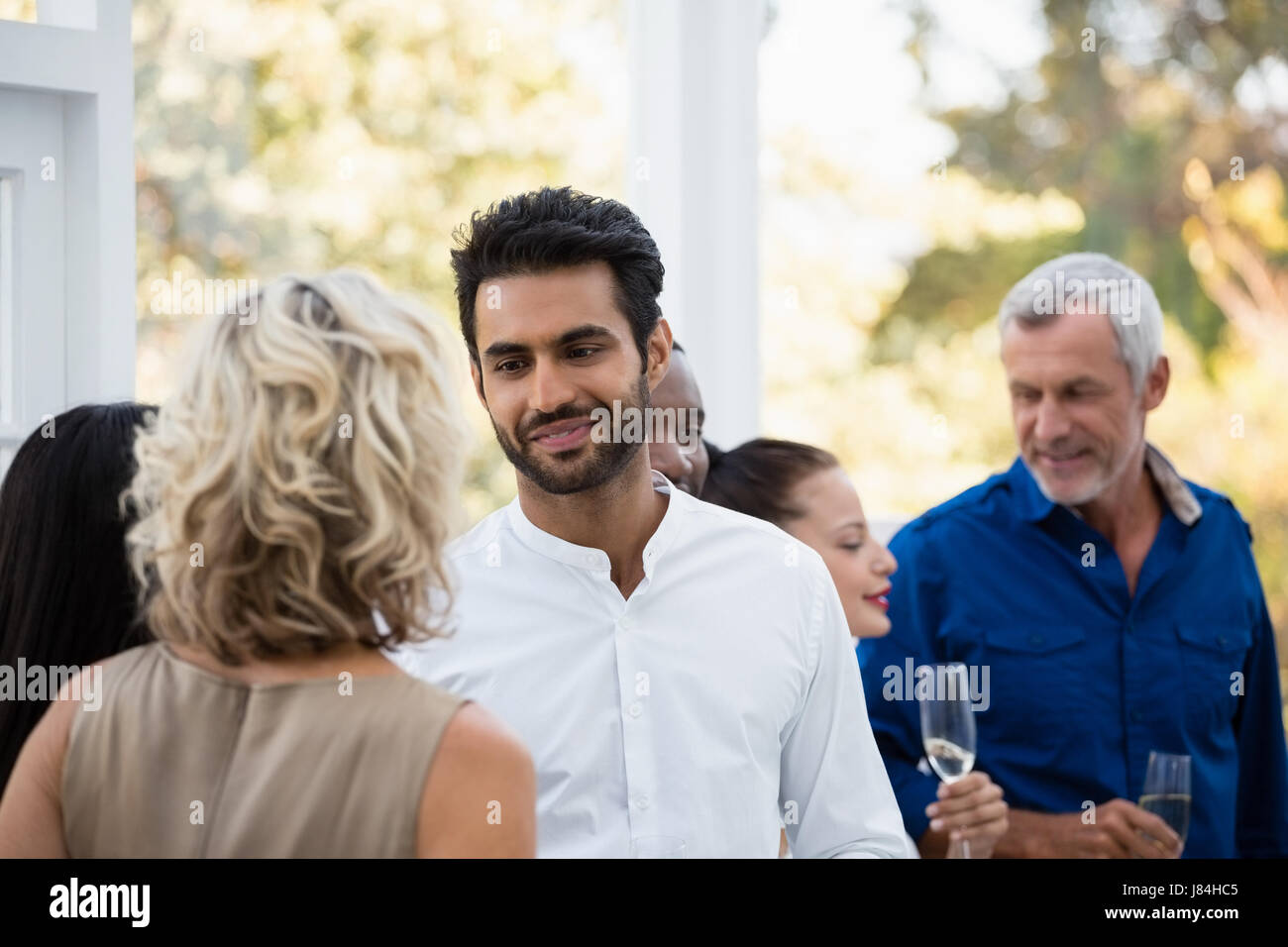 American indian native man young hi-res stock photography and images ...