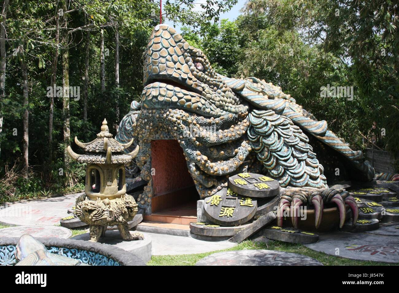 temple indonesia pagoda turtle tortoise temple indonesia pagoda turtle ...