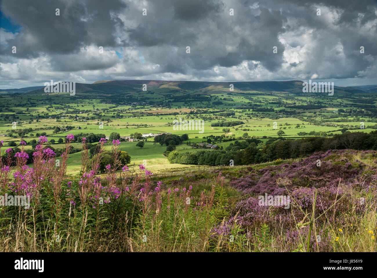 Longridge lancashire hi-res stock photography and images - Alamy