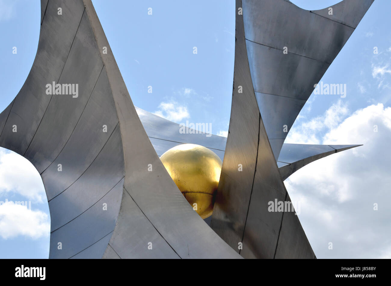 wing steel style of construction architecture architectural style ...
