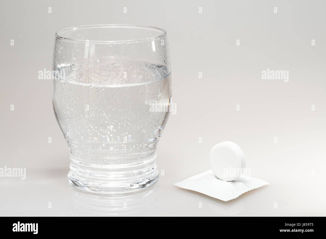 Sleeping tablets drink hi-res stock photography and images - Alamy