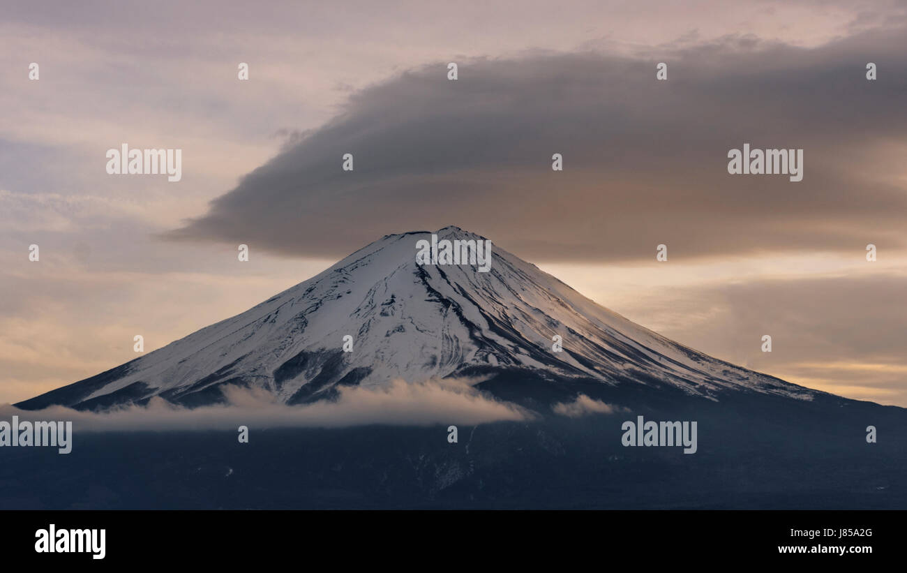 Fuji mountain Japan Stock Photo - Alamy
