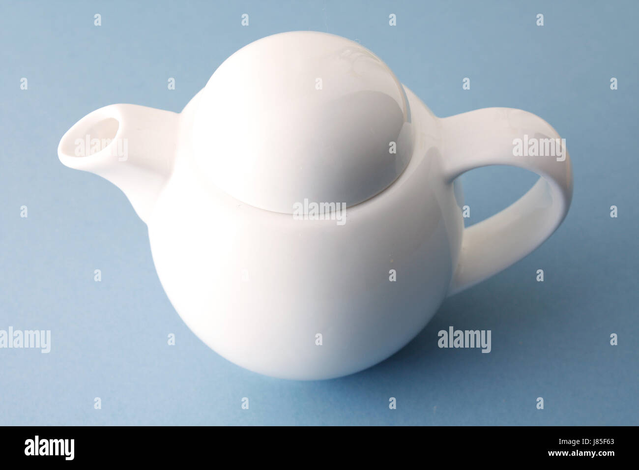 tea object date time time indication beverage china one tradition ...