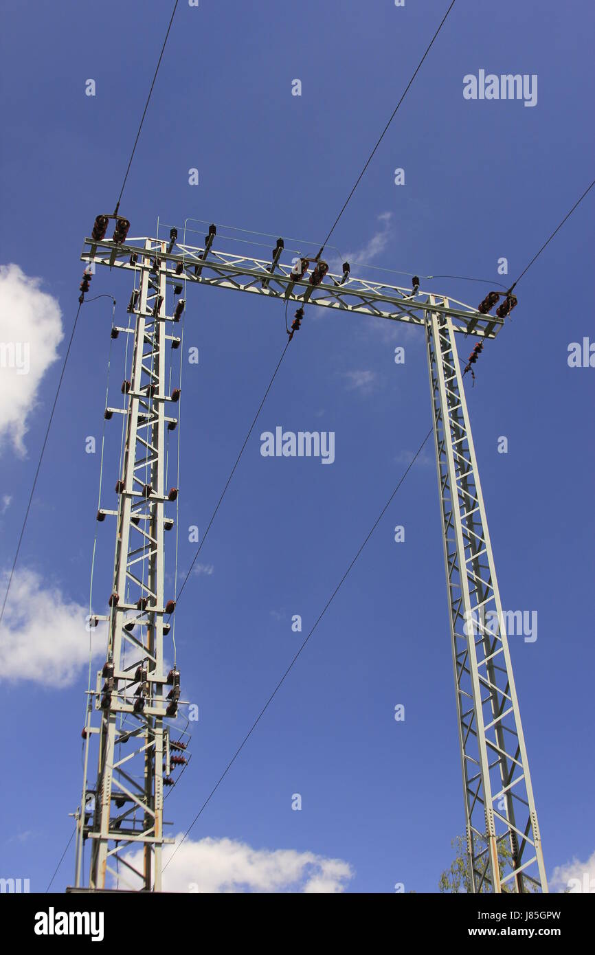 Elektrischer pylon hi-res stock photography and images - Alamy