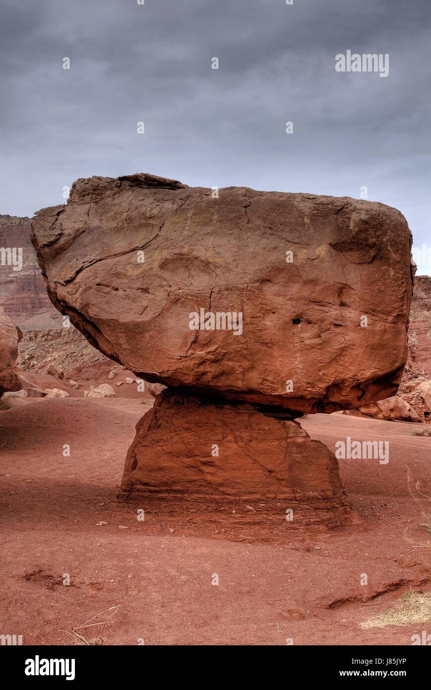object art lifestyle garden stone meditate rock concentration balance ...