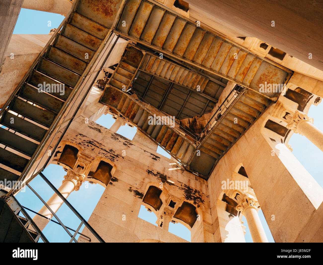 Split Log Spiral Staircase
