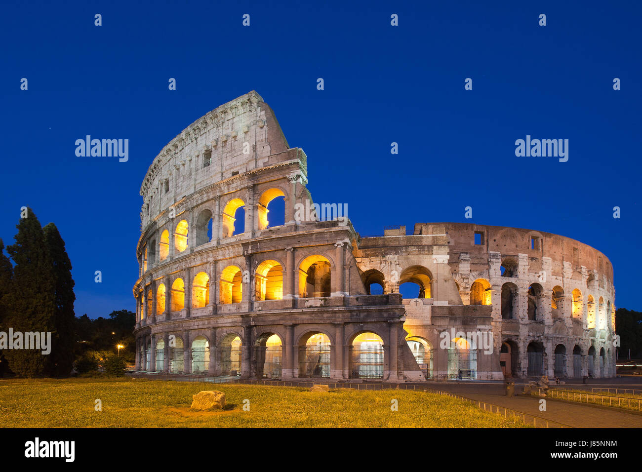 Rome roma arena colosseum italy amphitheater amphitheatre holiday ...