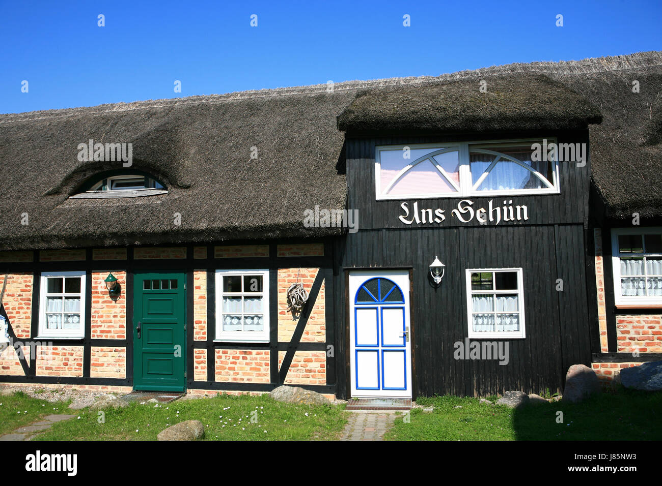 traditional reed house Stock Photo - Alamy
