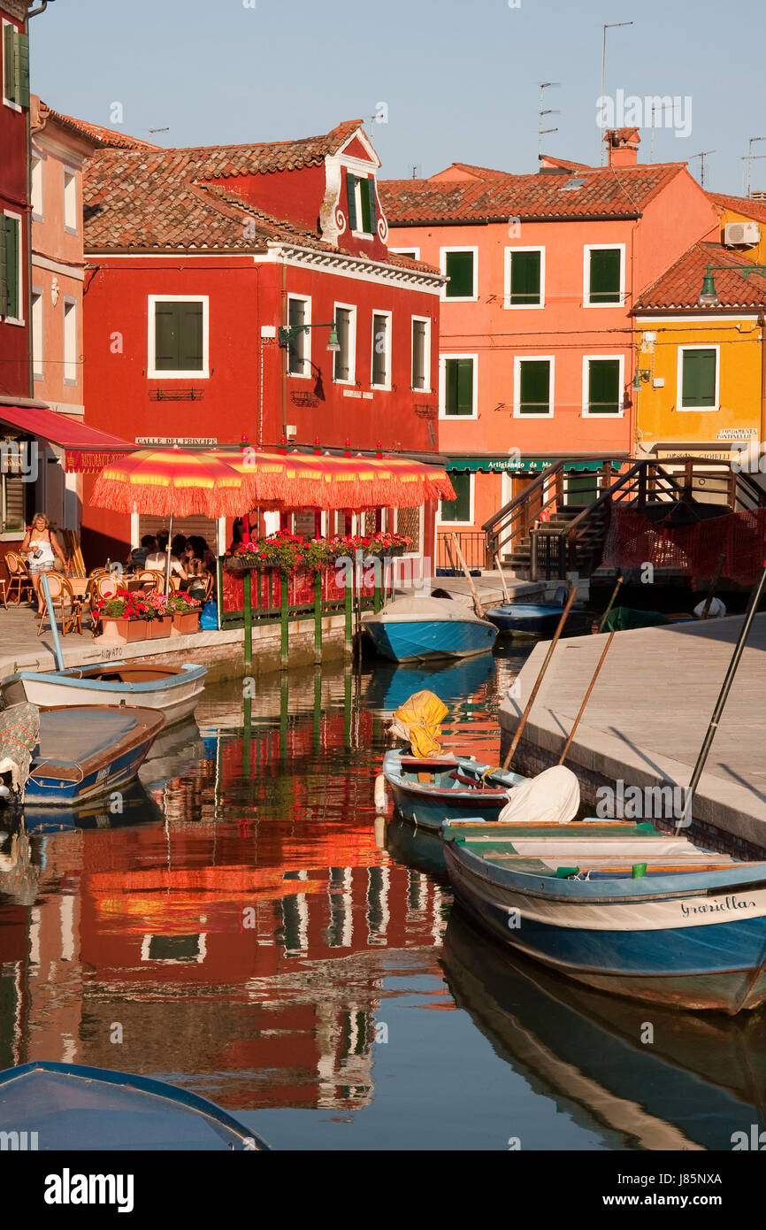 venice water mediterranean salt water sea ocean boats sailing boat ...