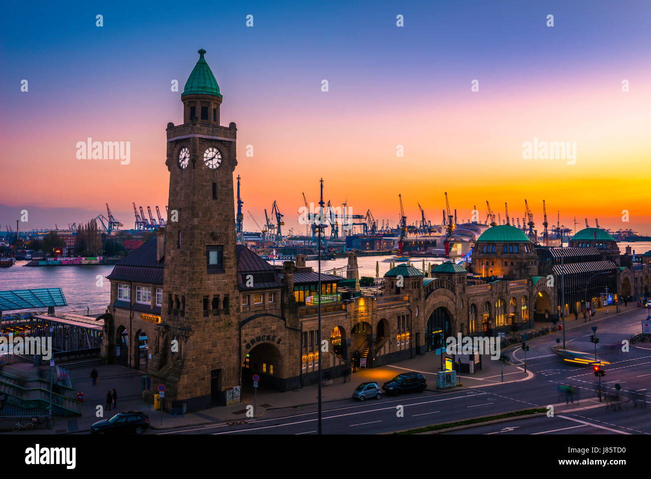 Clock Tower, Gauging tower, St. Pauli landing stages with harbor at ...