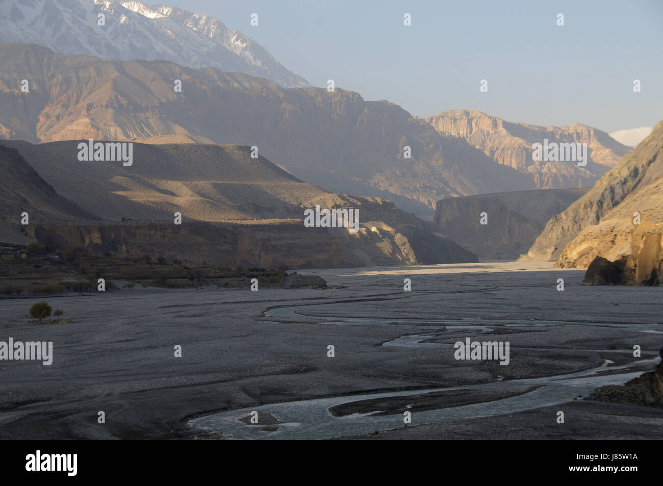 Thak khola river hi-res stock photography and images - Alamy