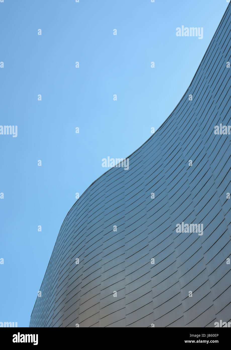 Rainscreen cladding hi-res stock photography and images - Alamy