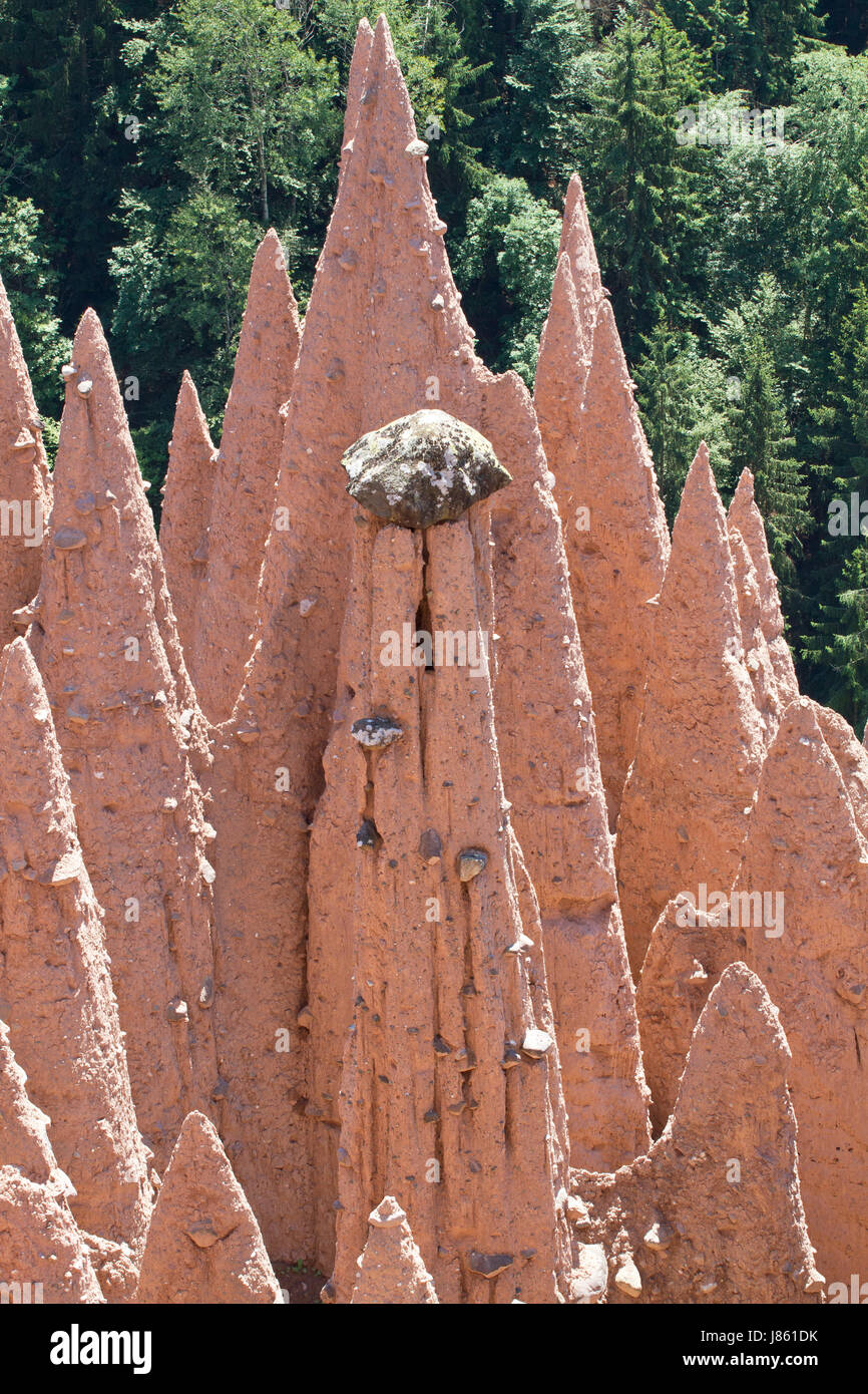 Moraine earth pyramid earth pyramids hi-res stock photography and ...